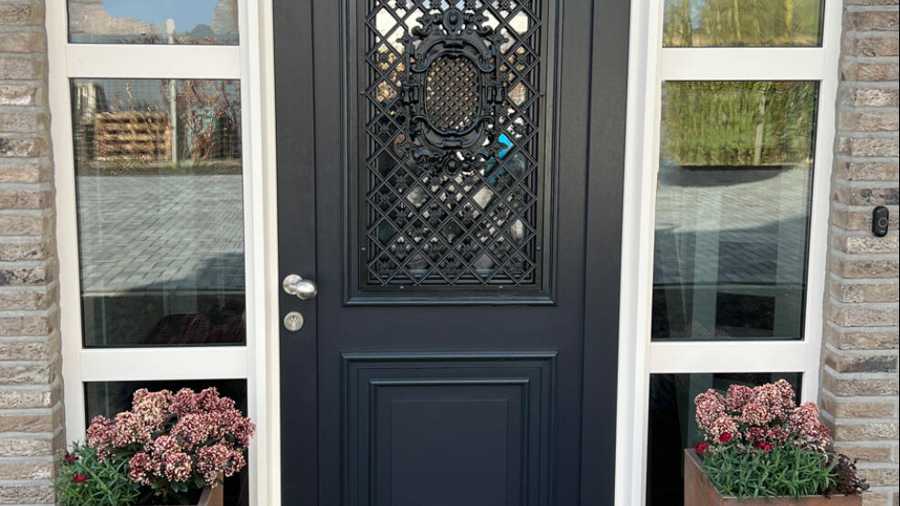 Kunststof deuren - Kuramo Kunststof Kozijnen